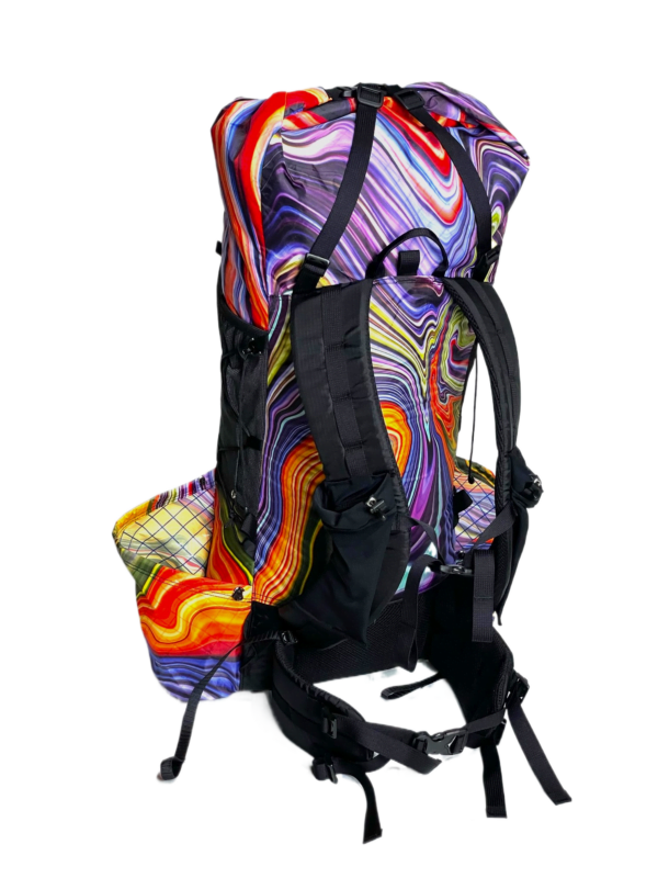 ECOPAK™ 40L Curve Full Suspension Backpack Small/Small